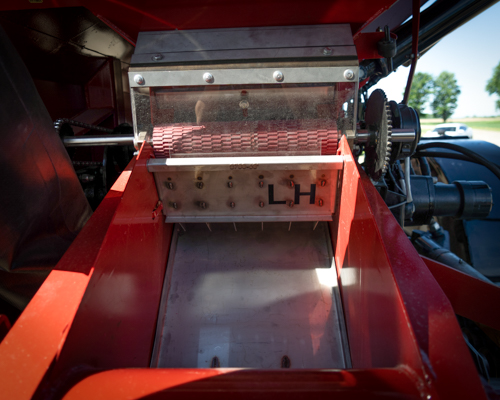 8700 Applicator - Salford Group Inc.