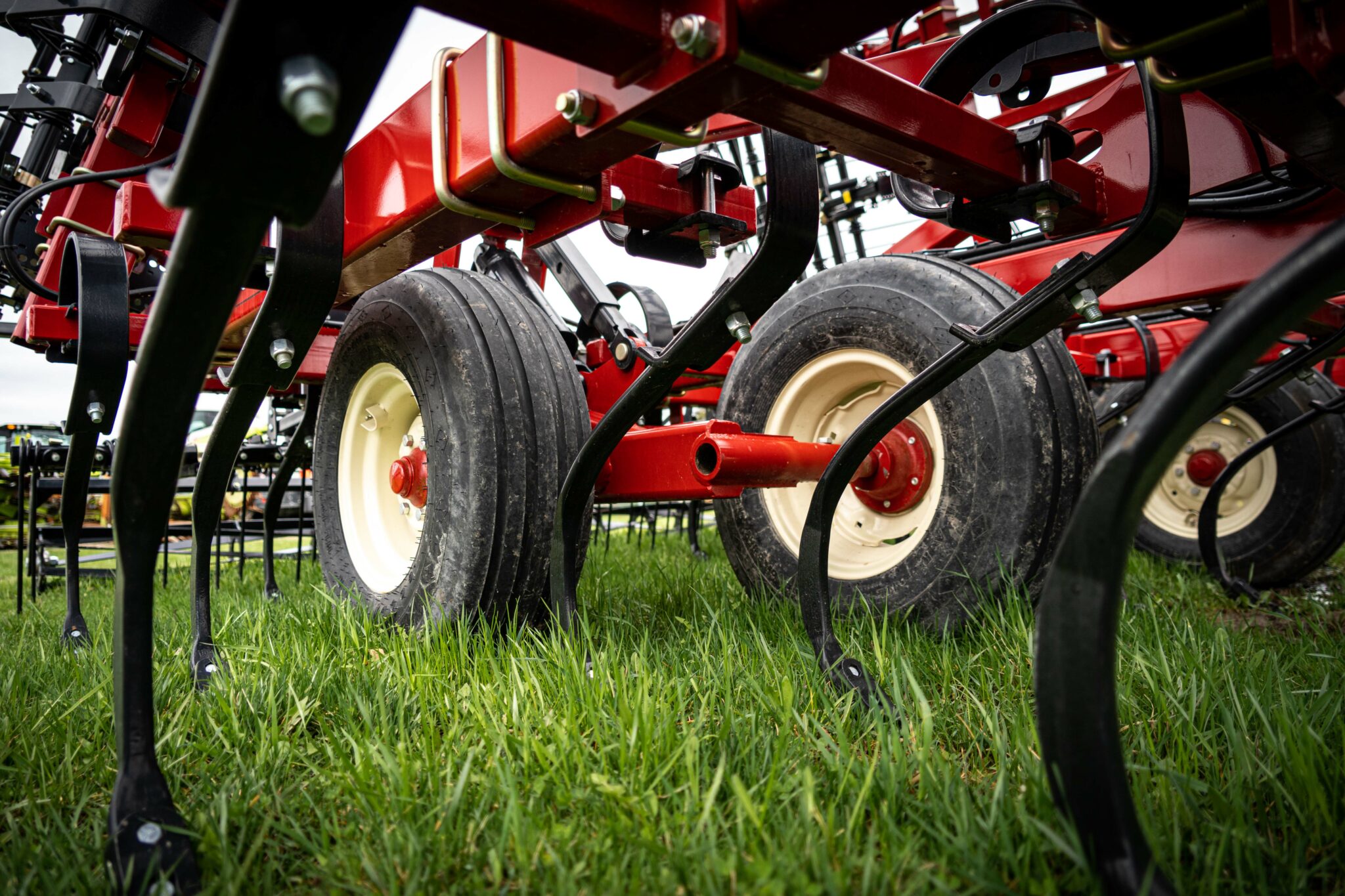 Cultivators, S-Tine - Salford Group Inc.