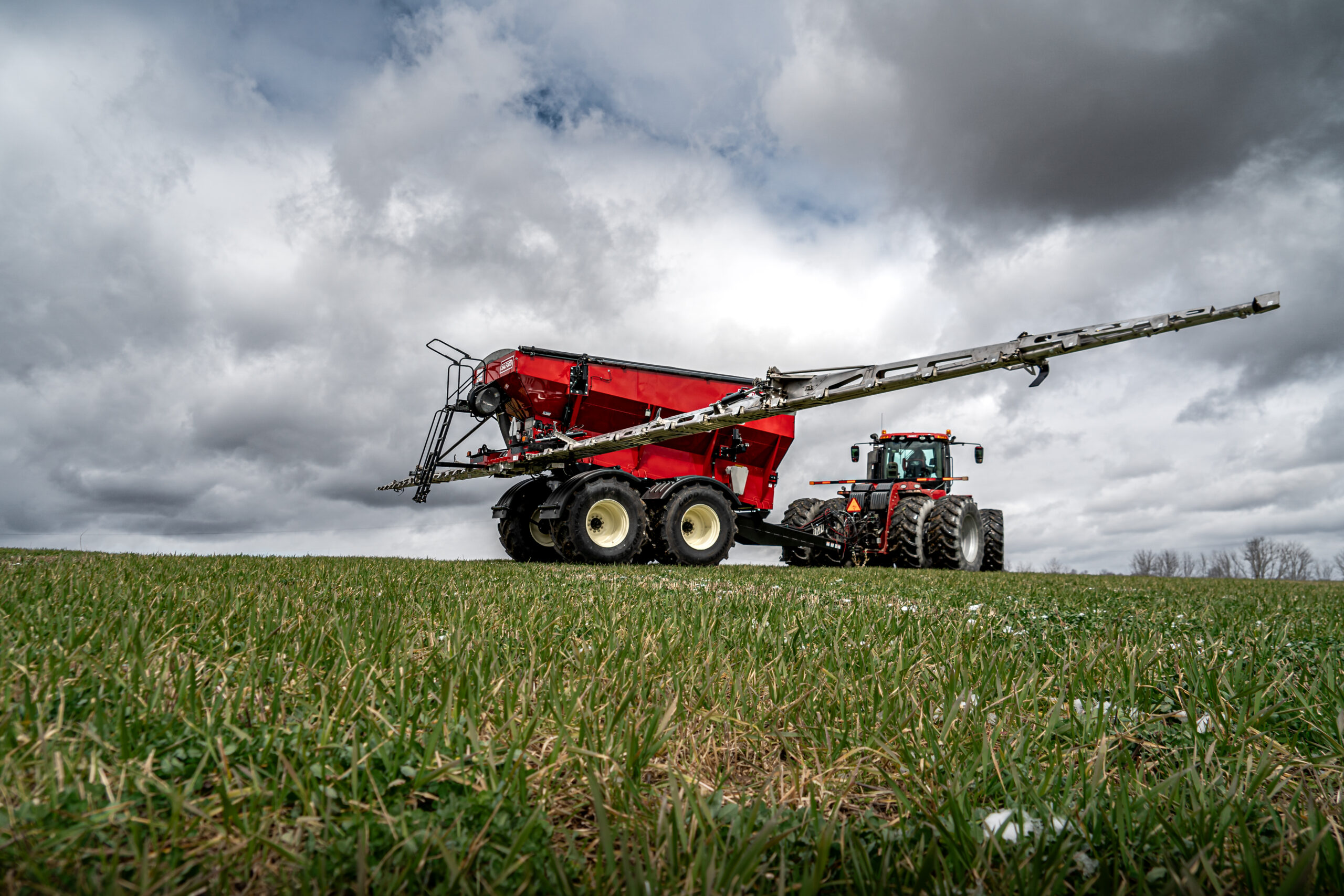 Salford Group Launches the AB640 90-Foot Air Boom Applicator - Salford ...